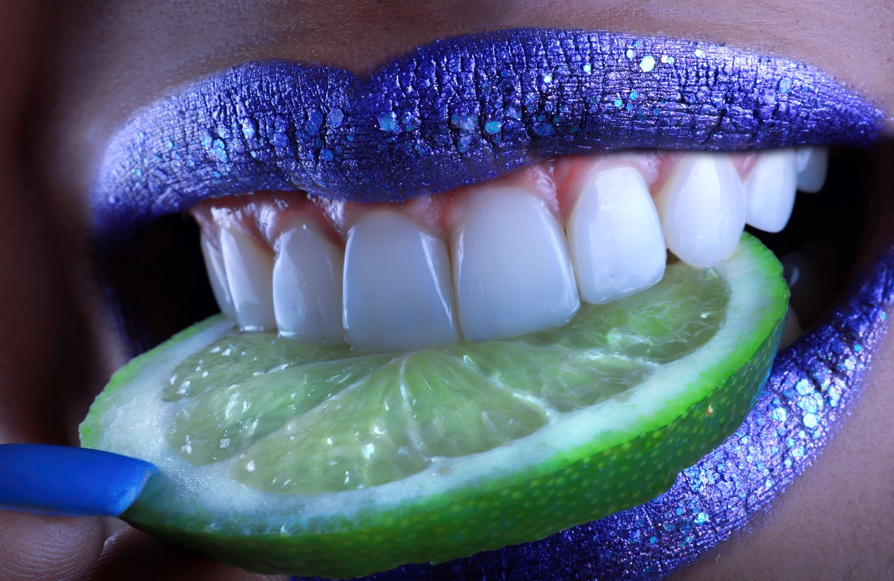 Un beau sourire : les solutions pour corriger sa dentition